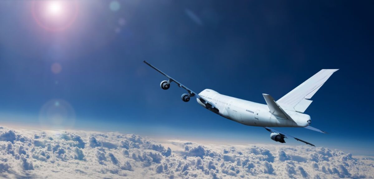 Arctic flights to shed light on sea ice and storms link ...