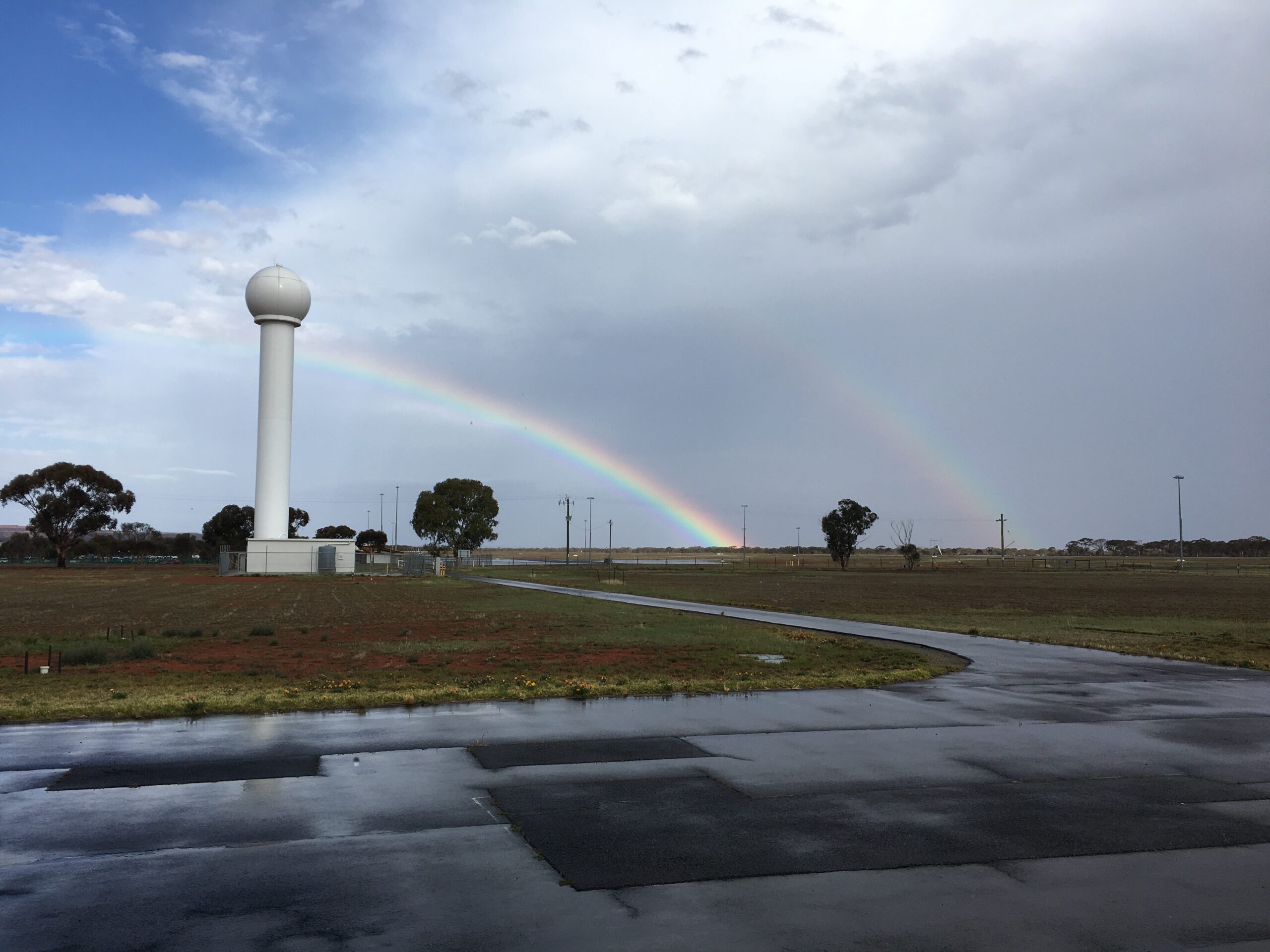 Australian Bureau of Meteorology completes Cairns weather radar upgrade ...