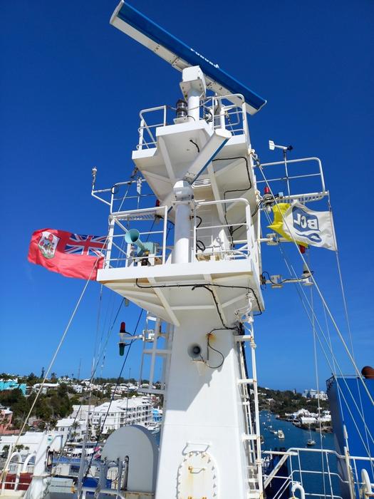 WHOI reveals how merchant marine container vessel CMV Oleander is ...